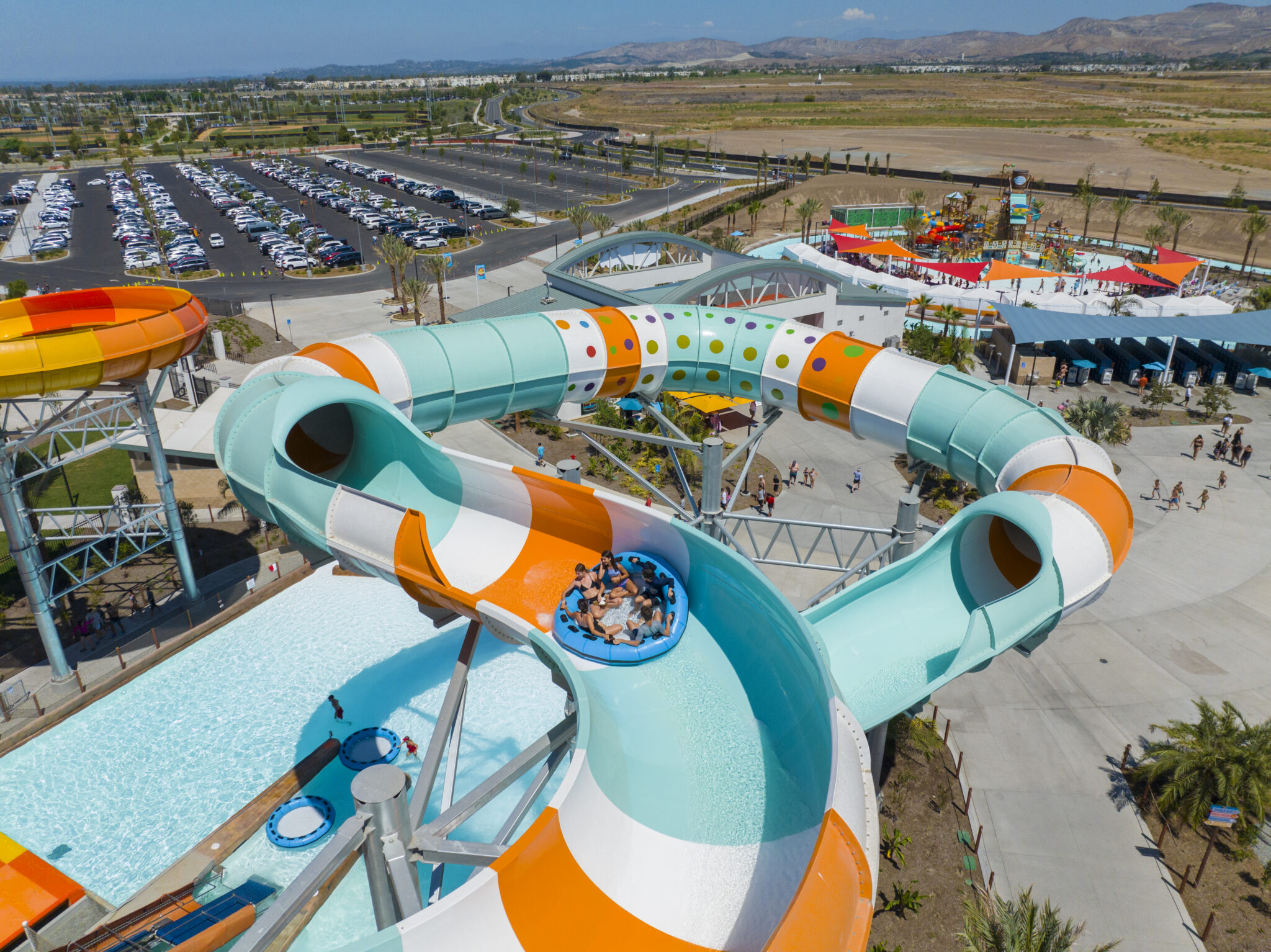 The Family Raft Ride Water Slide - WhiteWater