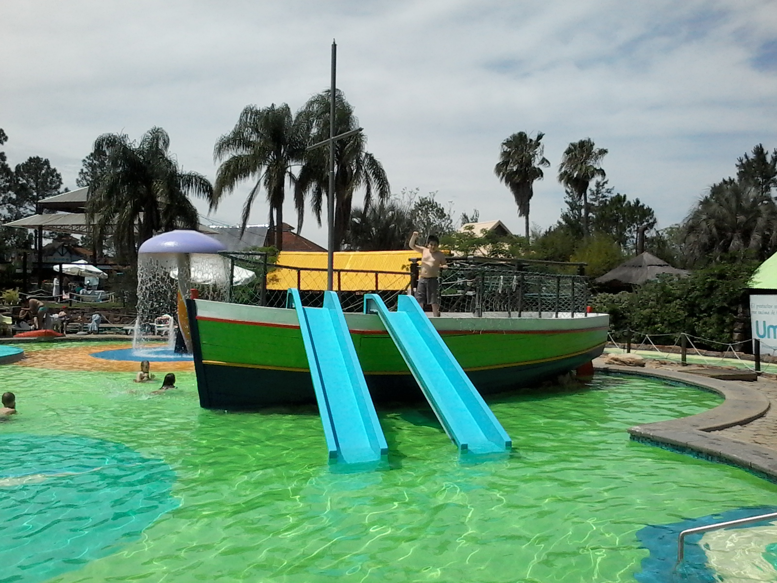 Acuamania Water Parks - WhiteWater