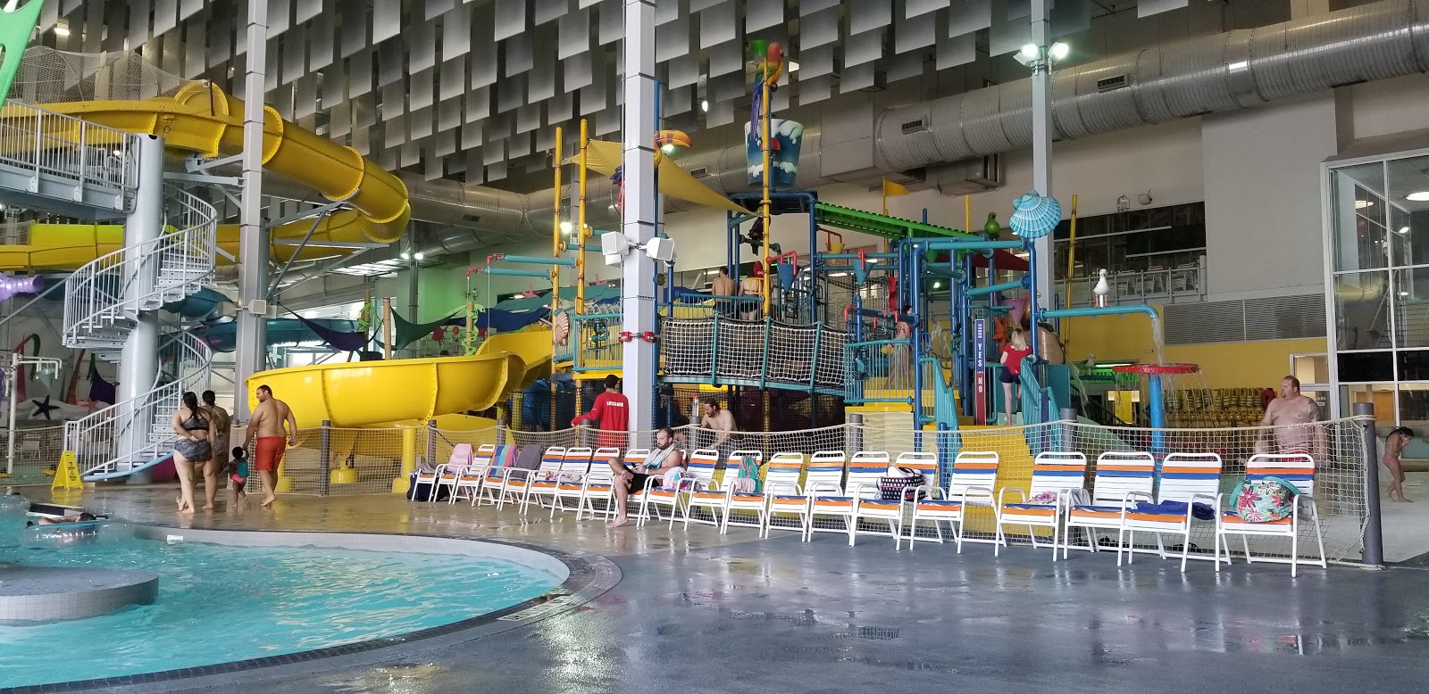 Adventure Bay Family Water Parks - WhiteWater